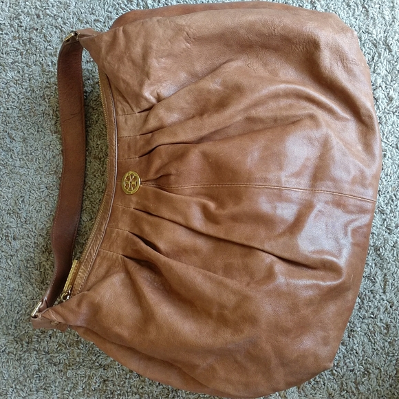 Tory Burch | Bags | Tory Burch Slouch Bag | Poshmark